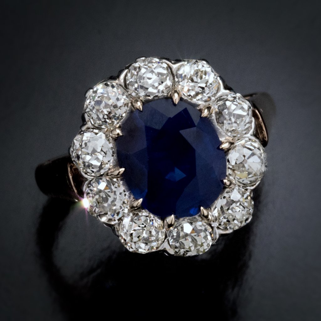 2.90 Ct Ceylon Sapphire Diamond Platinum Ring Ref: 870954 - Antique ...